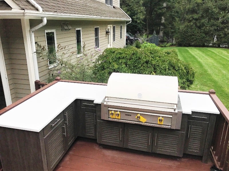 An Outdoor Kitchen as an Extension of the Interior | Kitchen Expressions